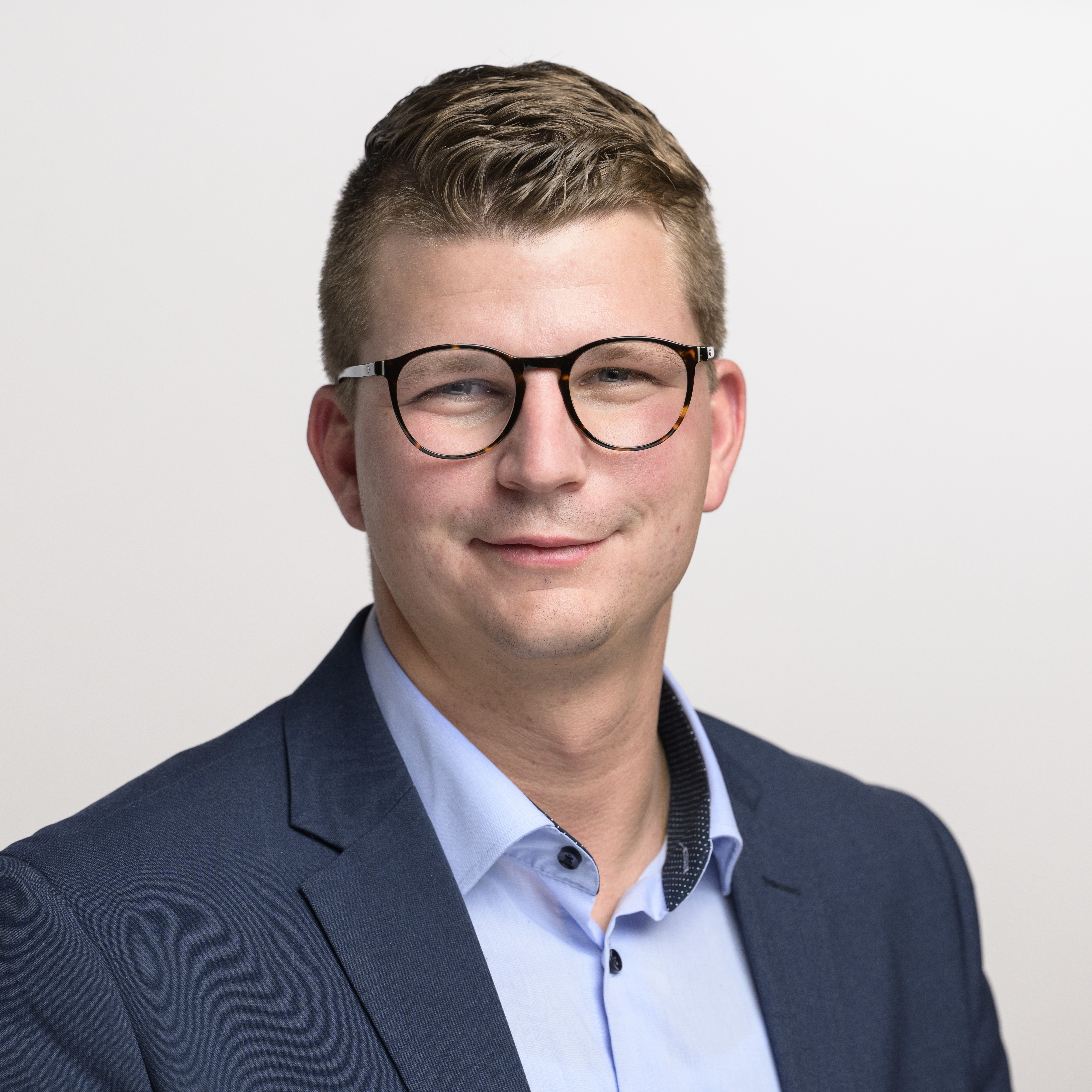 Fichier:Mike Egger (2019).jpg — Wikipédia